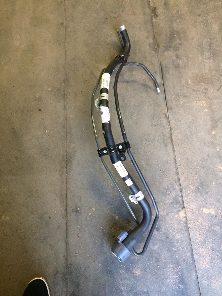 Горловина бака — Toyota RAV4 (III), 2,4 л, 2007 года | поломка | DRIVE2