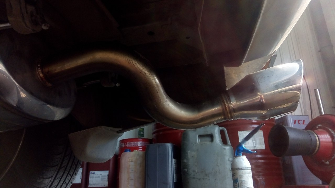 Выхлоп Mugen — Honda Airwave, 1,5 л, 2005 года | тюнинг | DRIVE2