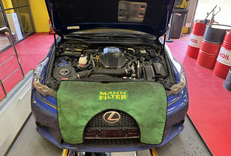 22.Замена масла No.7 — Lexus IS III, 2 л, 2015 года | плановое ТО | DRIVE2