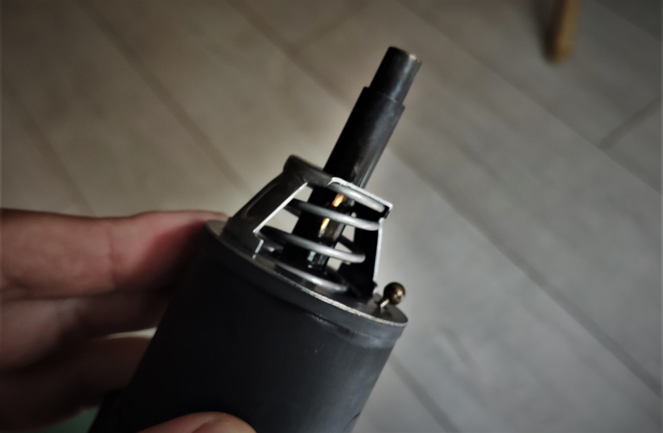 Замена термостата и антифриза в Mercedes SLK R171 на двигателе m271 ...