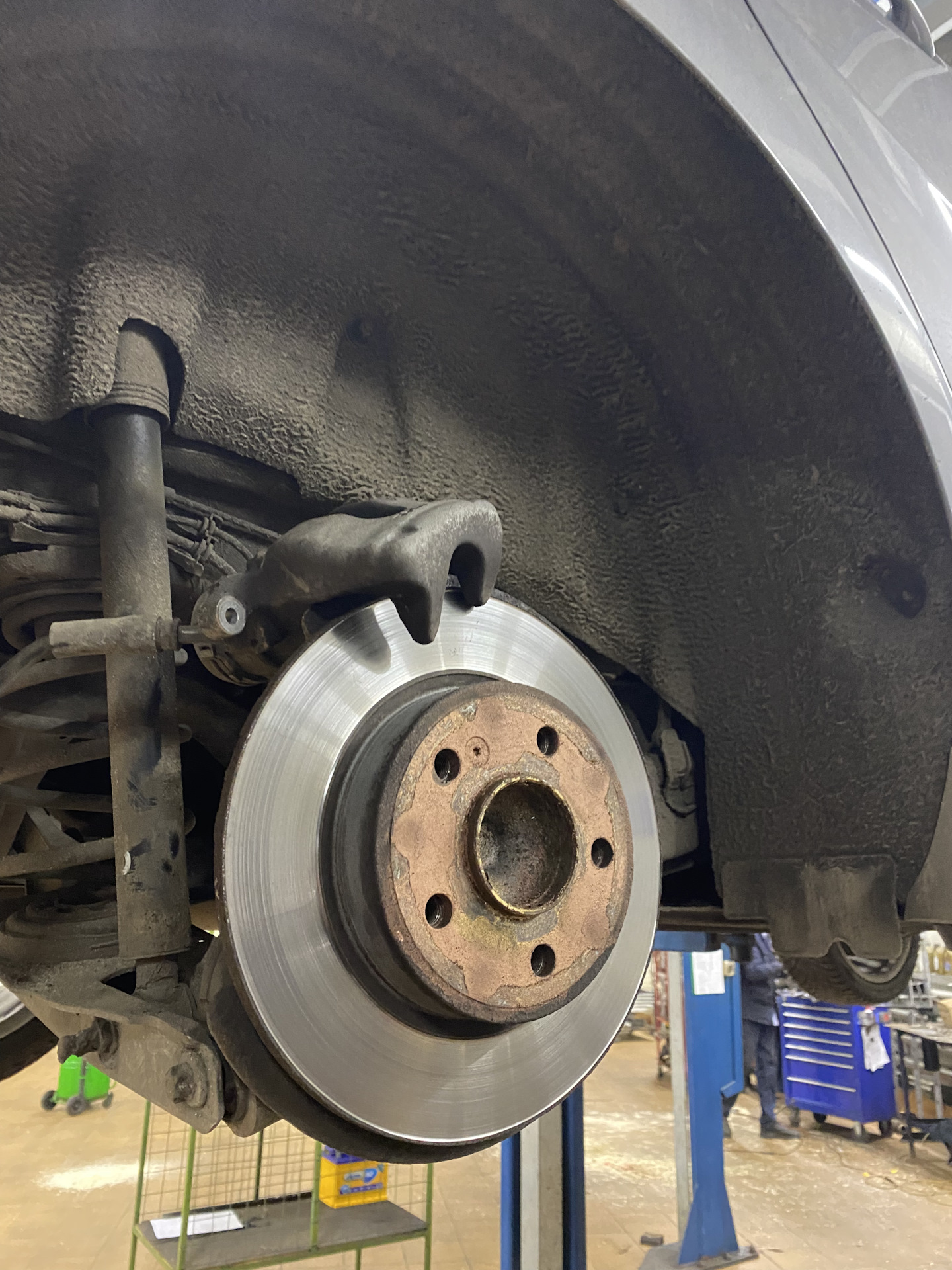 Замена задних колодок или удар по кошельку — Mercedes-Benz B-Class ...