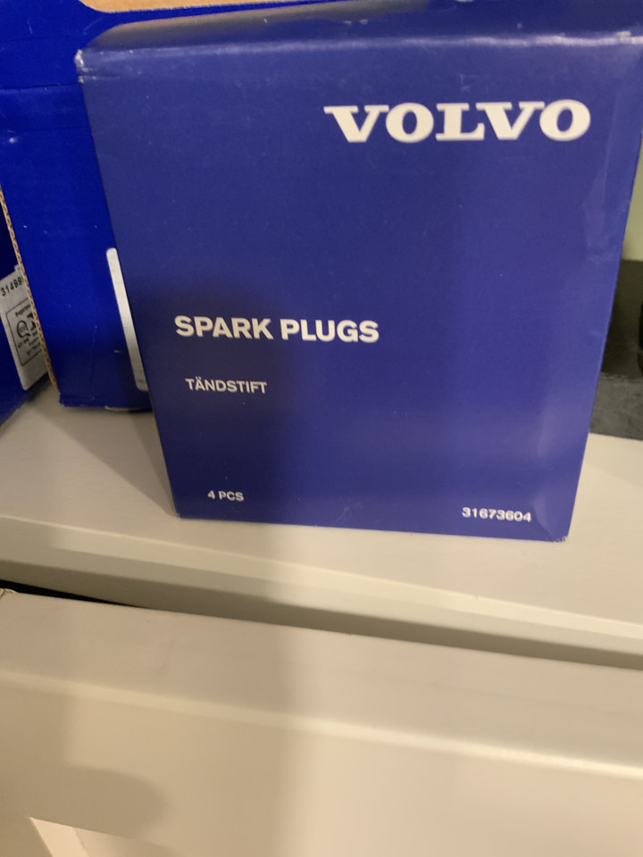 31673604 Свечи зажигания Volvo | Запчасти на DRIVE2