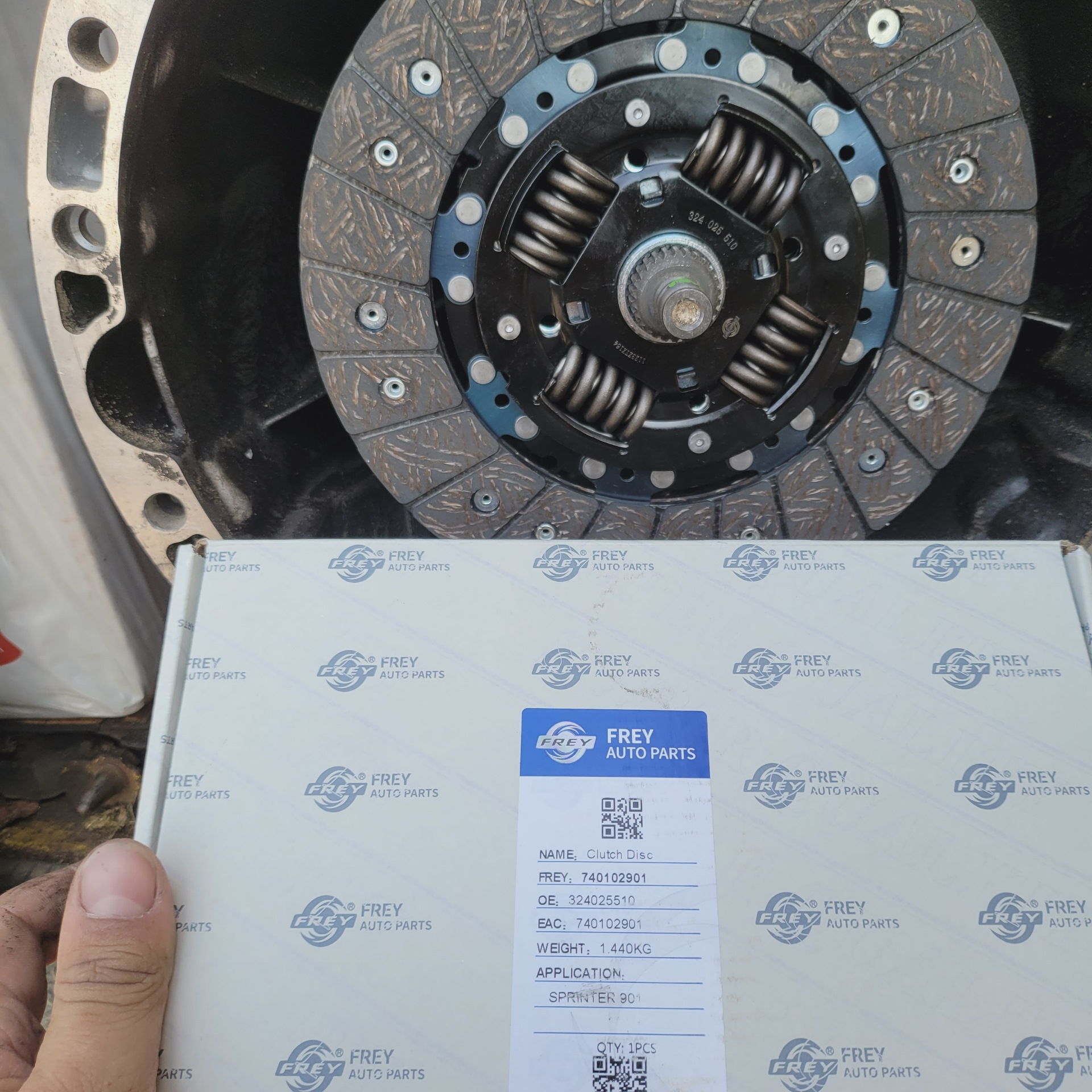 Немного запчастей для установки мотора. — Mercedes-Benz E-Class Estate ...