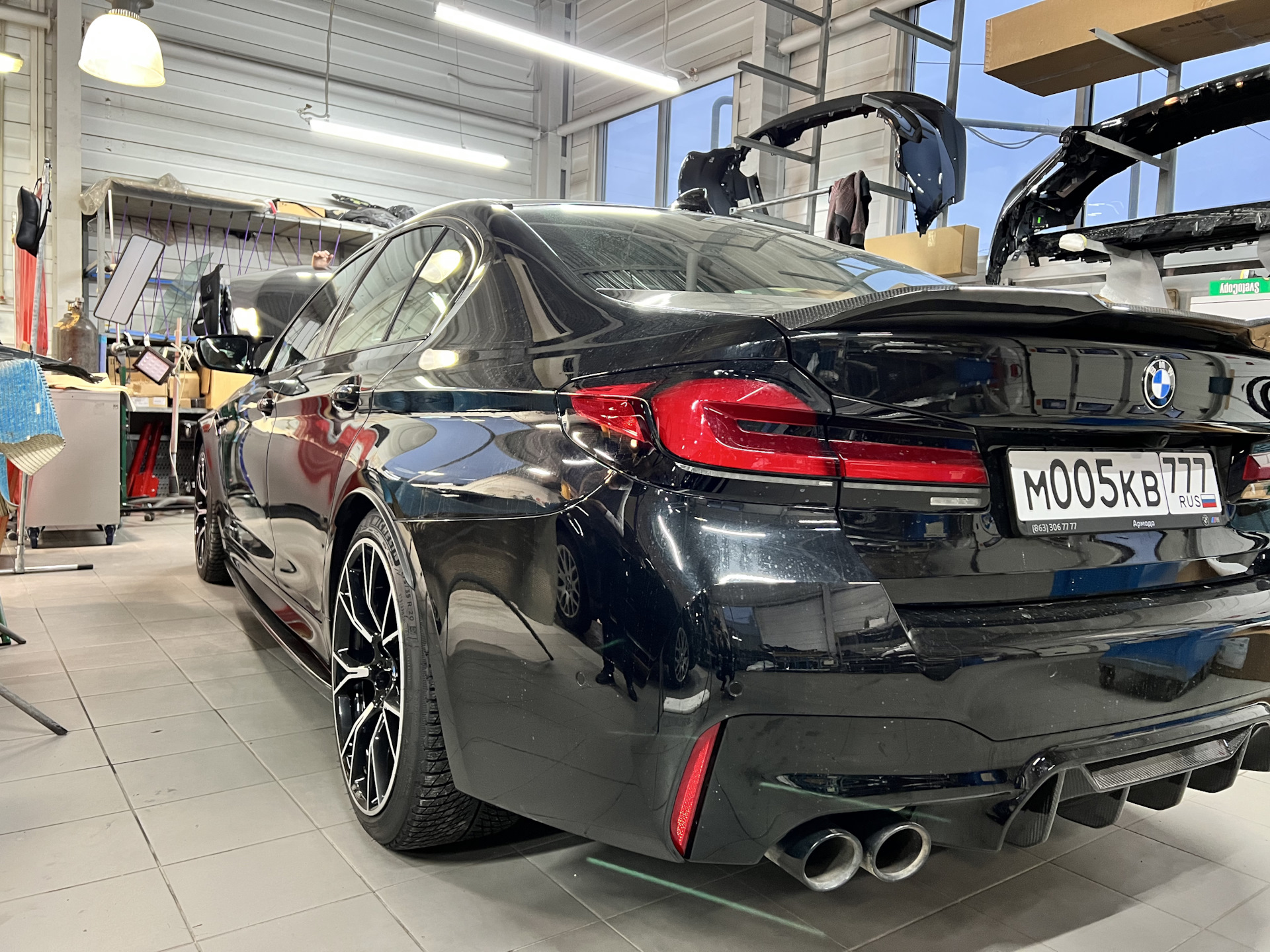 Карбон продолжение! — BMW M5 (F90), 4,4 л, 2021 года | стайлинг | DRIVE2