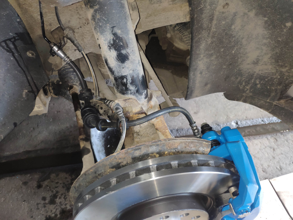 Передние тормоза 314х30мм — Volkswagen Tiguan (1G), 2 л, 2013 года ...