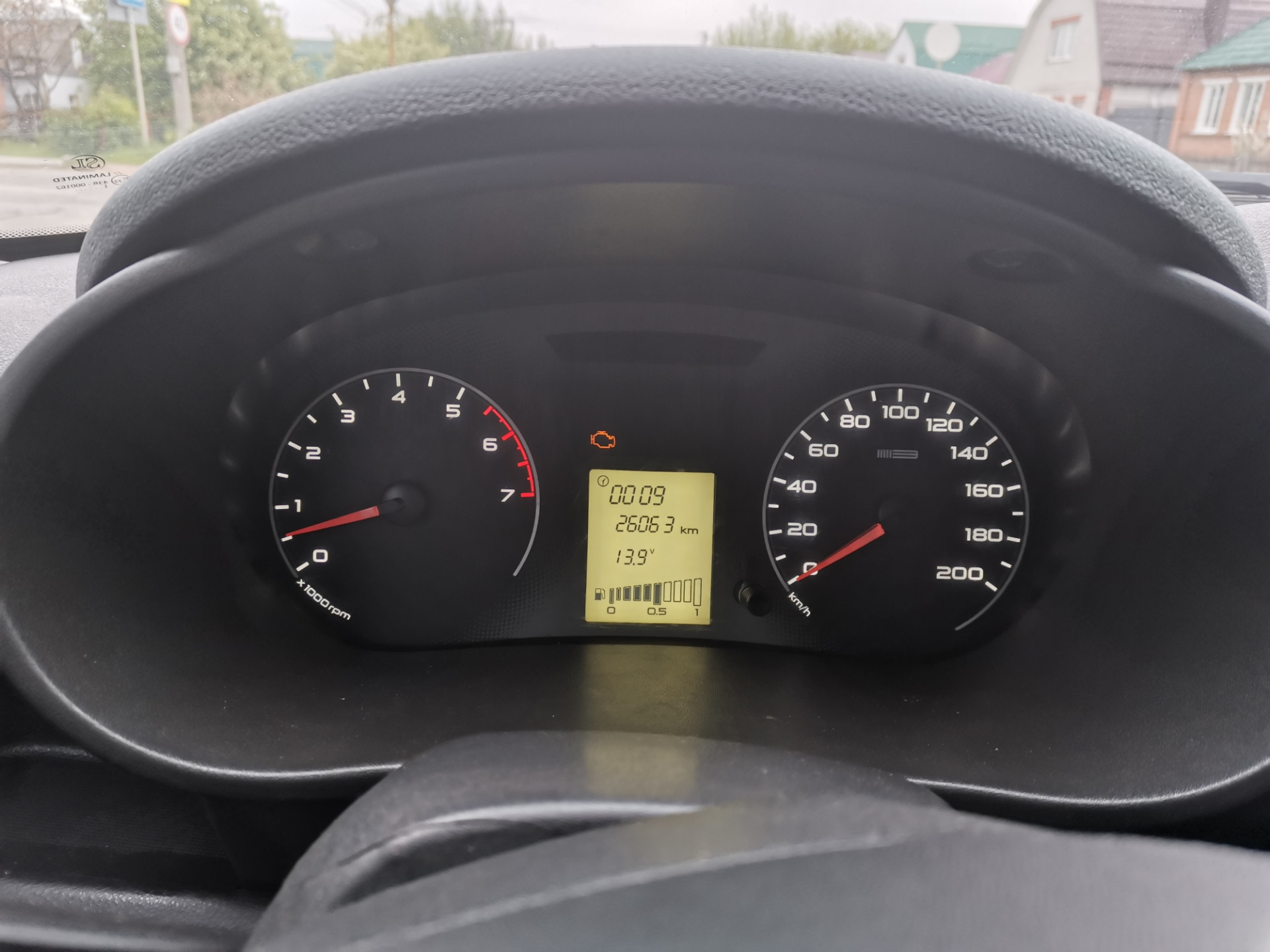 Пересвет панели приборов на Гранте — Lada Гранта (1G), 1,6 л, 2012 года ...