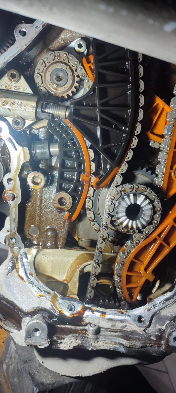Замена комплекта ГРМ и передних стоек — Volkswagen Passat B7, 1,8 л ...