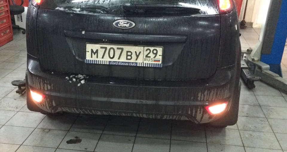 Второй задний ход — Ford Focus Hatchback II, 1,8 л, 2006 года ...