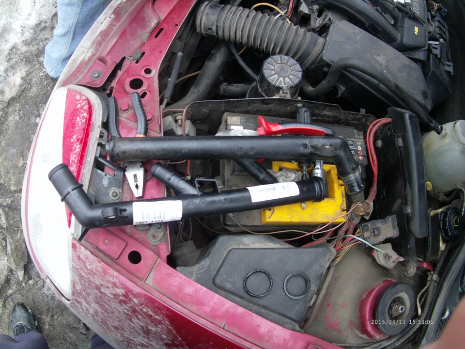 Патрубок водяной — Renault Clio Symbol, 1,4 л, 2001 года | своими ...