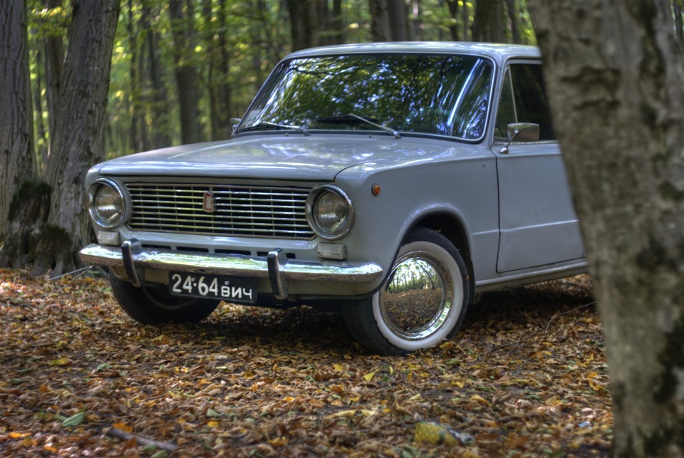 Осенние фото.) — Lada 2101, 1,2 л, 1973 года | фотография | DRIVE2