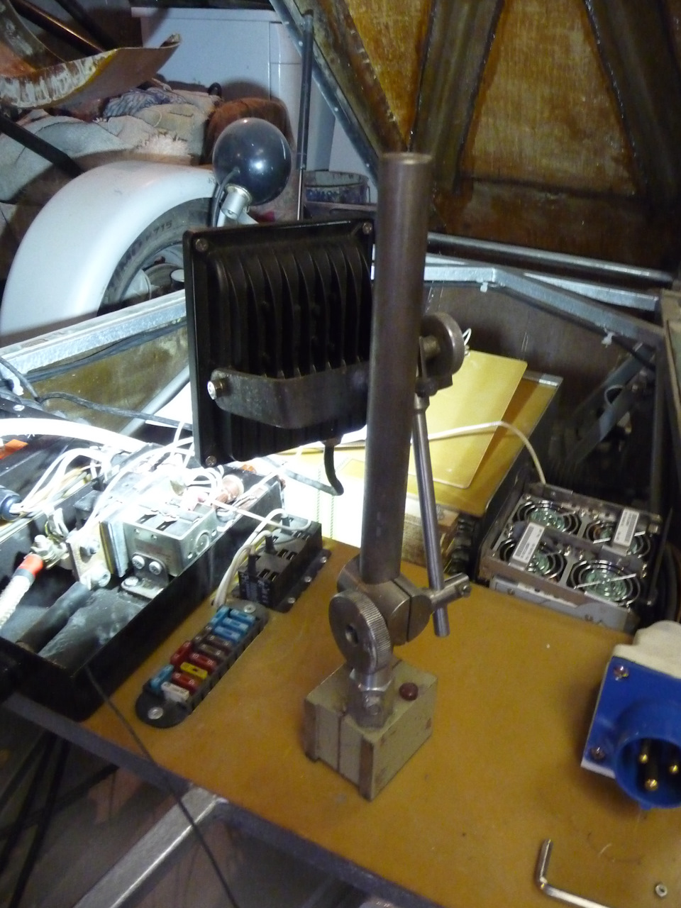 Подсветка рабочего места. — DRIVE2