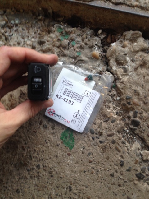 8475A004 Лампа накаливания панели приборов Mitsubishi | Запчасти на DRIVE2