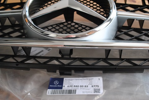 6398800083 Решетка радиатора для V-Class / Vito / Viano (W MERCEDES ...