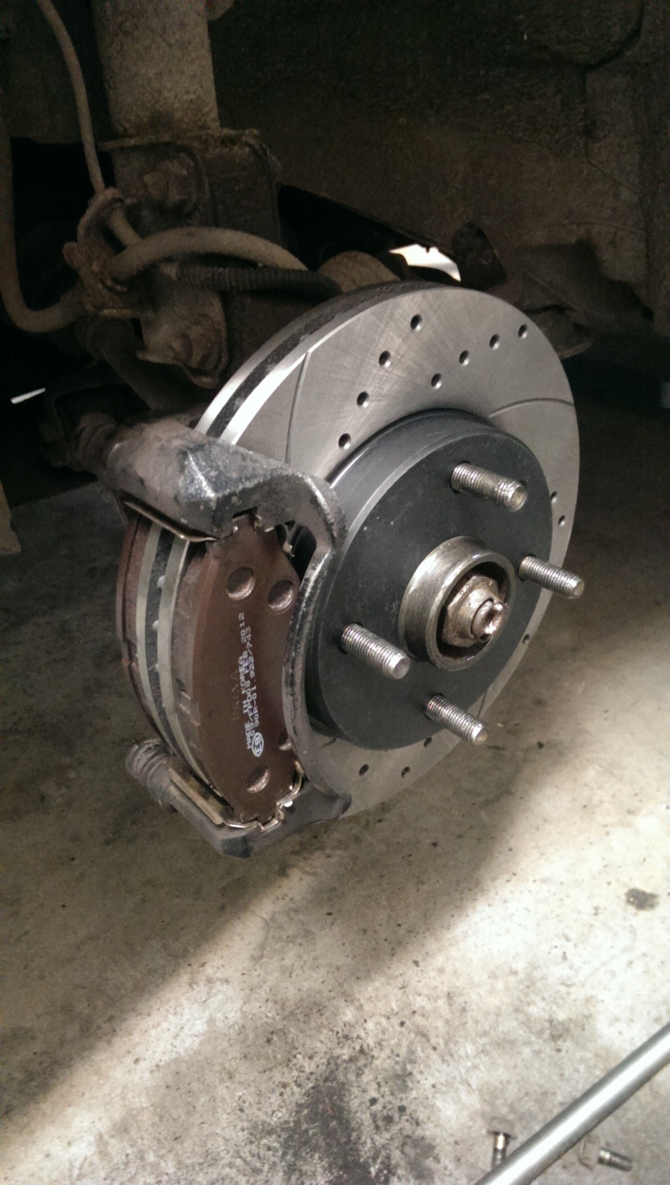 Замена Охл/Ж. тормозных дисков, и чистка тормозных цилиндров ...