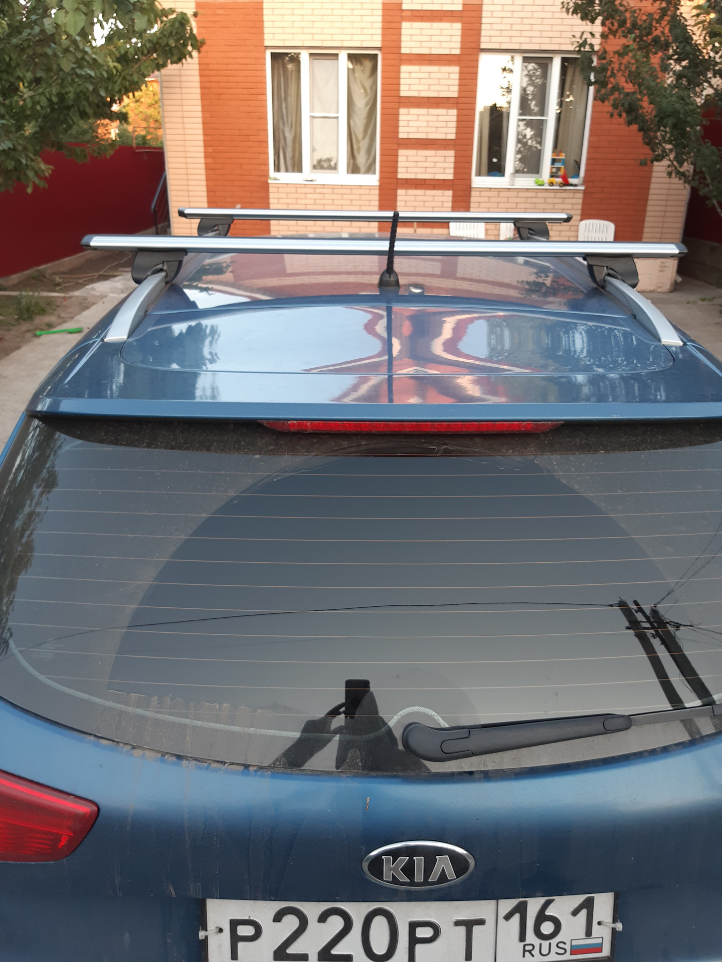 Поставил рога на крышу))) — KIA Ceed SW (2G), 1,6 л, 2013 года | тюнинг ...