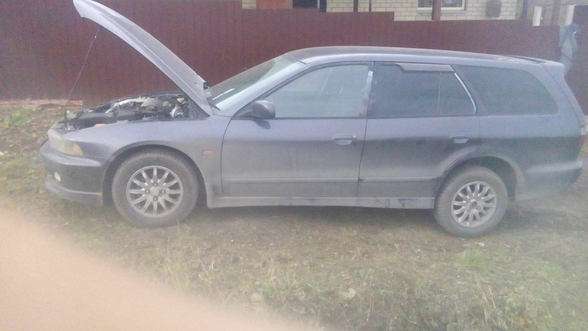 Рычаги схождения задних колес Ч, 2 — Mitsubishi Legnum, 1,8 л, 1998 ...
