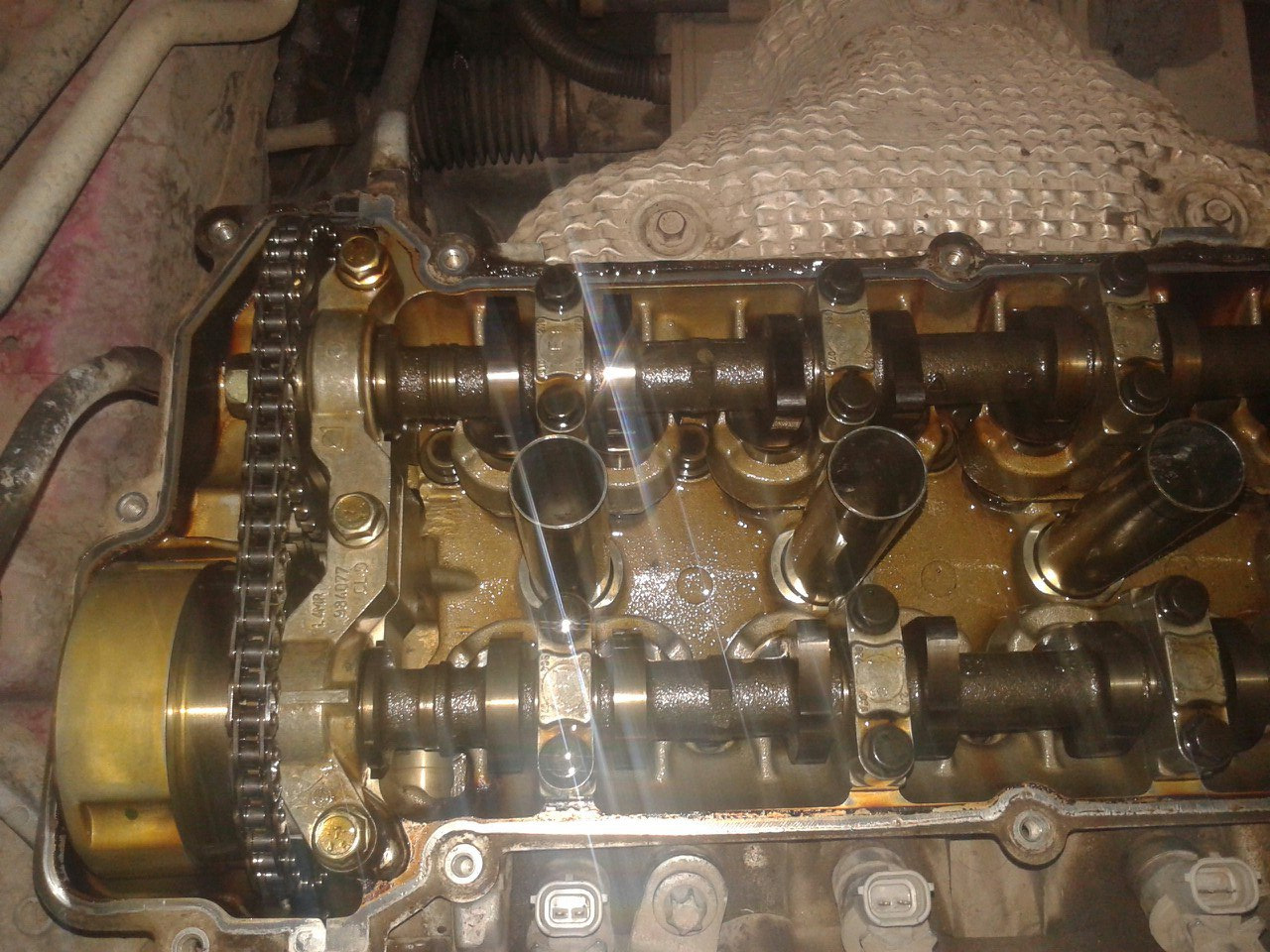 Замена прокладки клапанной крышки, MN158200 — Mitsubishi Lancer X, 1,5 ...