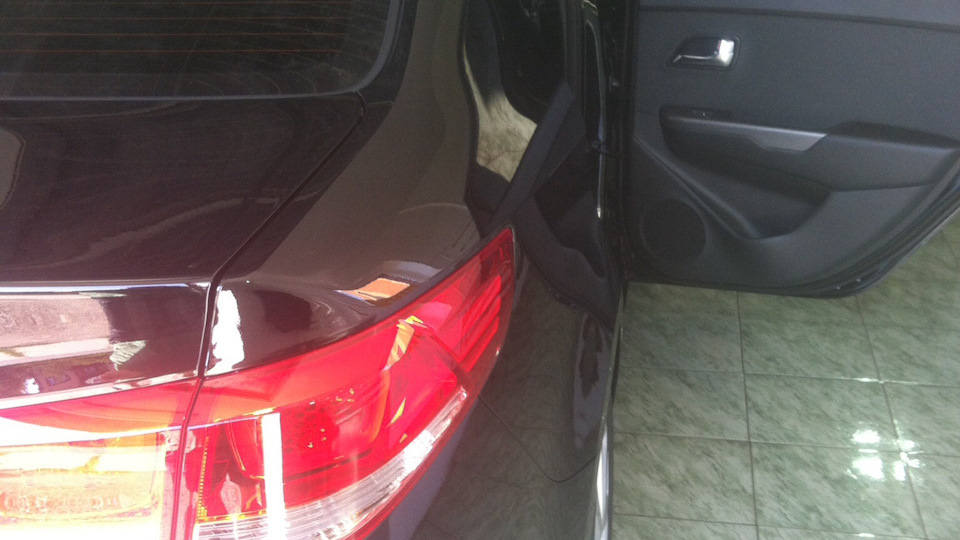 Краска по коду MZH — KIA Rio (3G), 1,6 л, 2016 года | просто так | DRIVE2