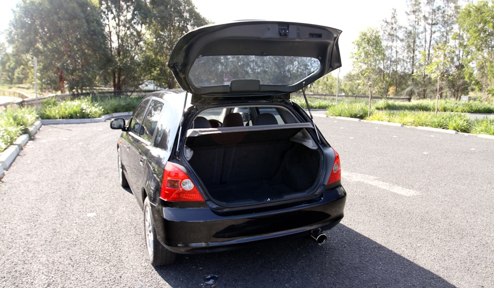 Civic Hatchback (7th generation) — Honda Civic Hatchback (6G), 1,5 л ...