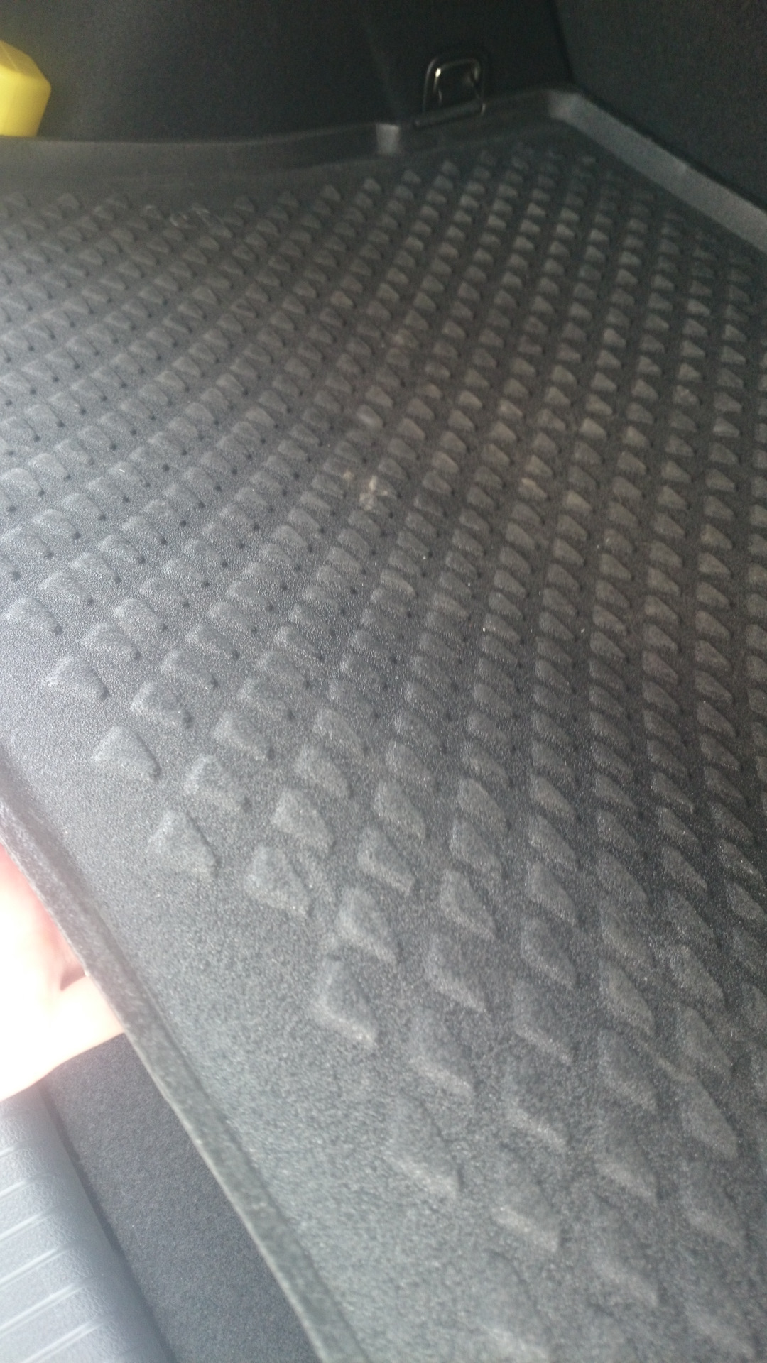 Коврик в багажник или как я сама себя нае*ла на 800 рэ)) — Volkswagen ...