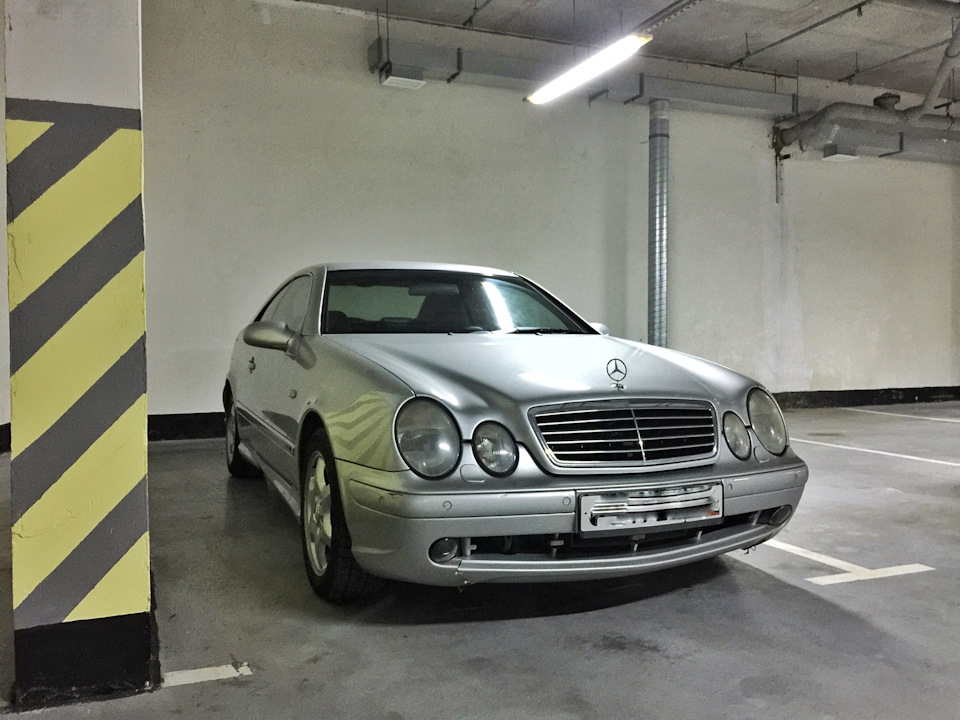 Когда на улице -1/+1 и каша, а в паркинге сухо и тепло — Mercedes-Benz CLK (W208), 3,2 л, 1999 ...