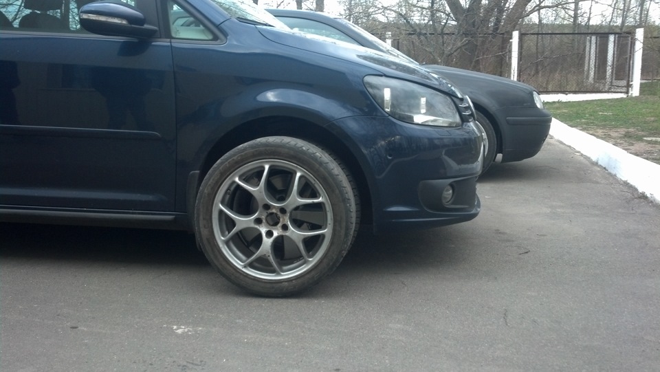 Купил диски на 17 — Volkswagen Touran (1G), 1,4 л, 2011 года | колёсные ...