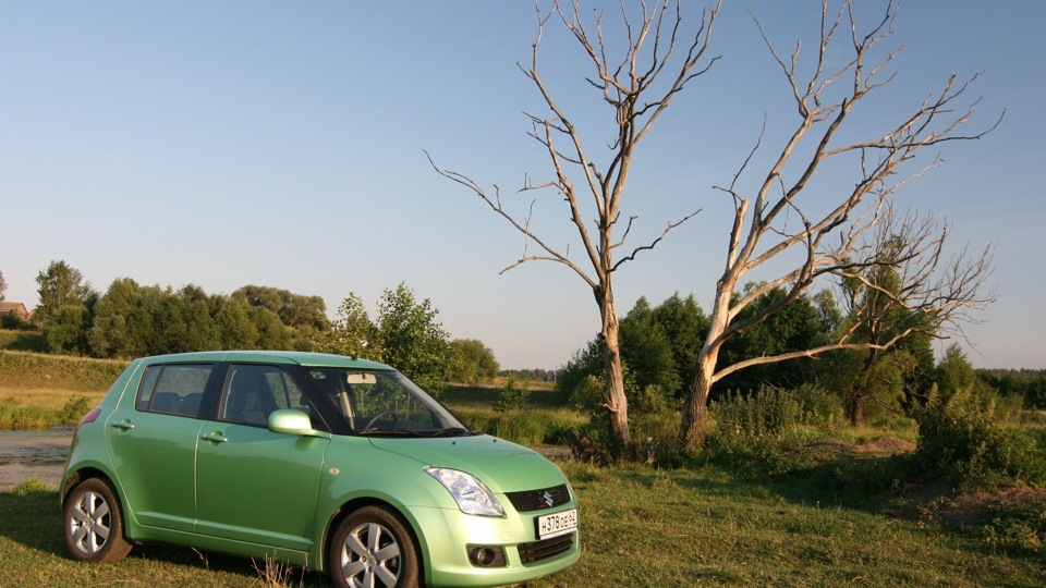 Suzuki Swift (2G) 1.5 бензиновый 2009 | little green car! на DRIVE2