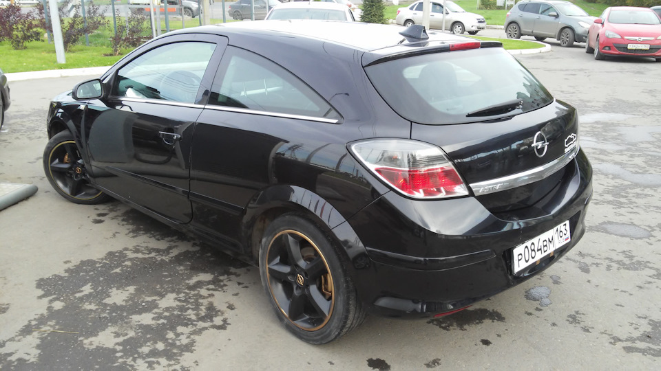 броня крепка и резина толстая… — Opel Astra H GTC, 1,6 л, 2008 года ...