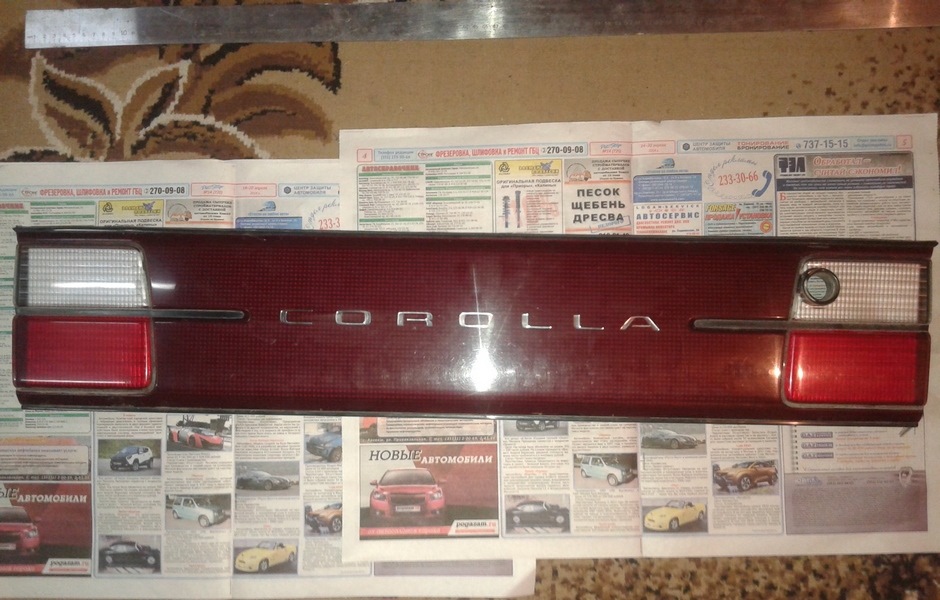 Дополнительный стоп-сигнал. — Toyota Corolla (100), 1,3 л, 1993 года ...