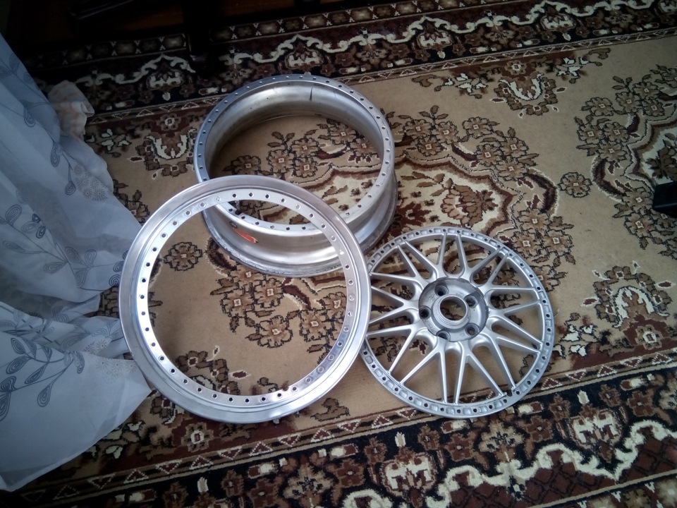 HELP ! кто может помочь, нужны гайки м7 — Mazda 6 (2G) GH, 1,9 л, 2011 ...