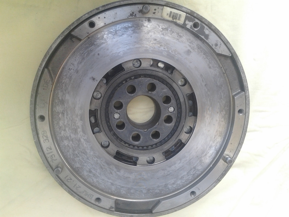 21217512329 Двухмассовый маховик BMW | Запчасти на DRIVE2