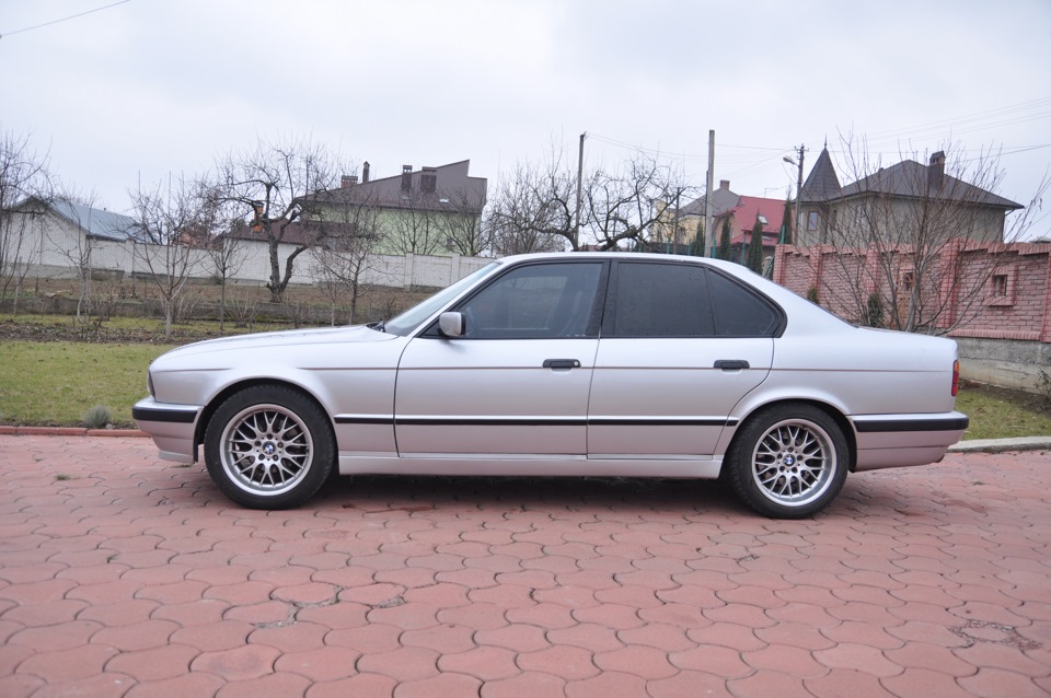 К зиме готов Rondell 0058 R17 — BMW 5 series (E34), 2 л, 1991 года ...