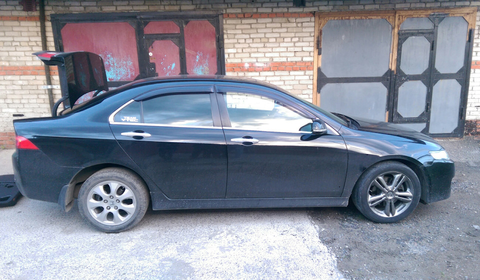 срочно нужна помощь — Honda Accord (7G), 2,4 л, 2007 года | фотография | DRIVE2