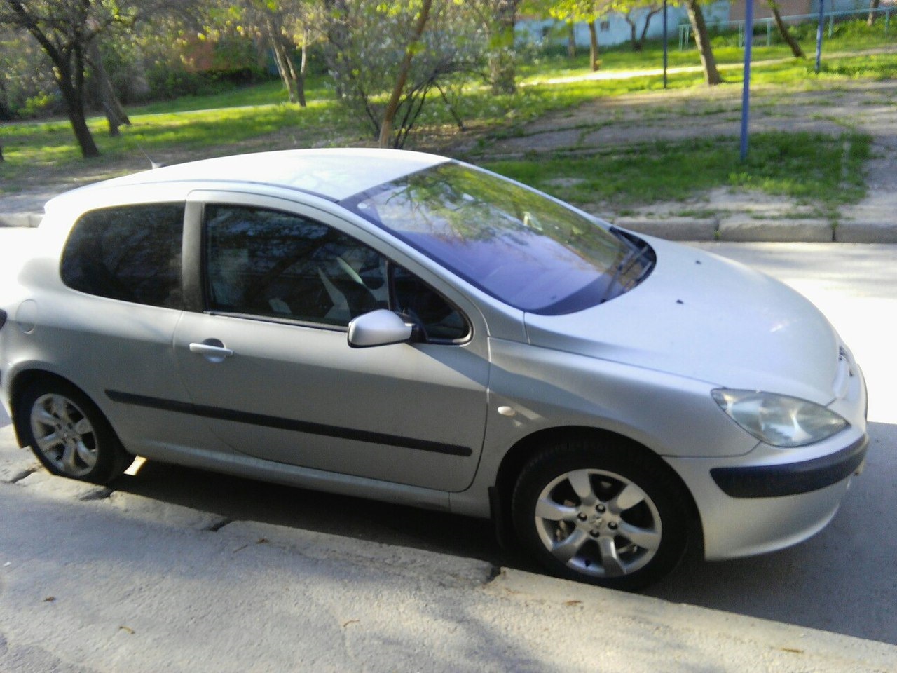 Обновления — Peugeot 307, 1,4 л, 2003 года | аксессуары | DRIVE2