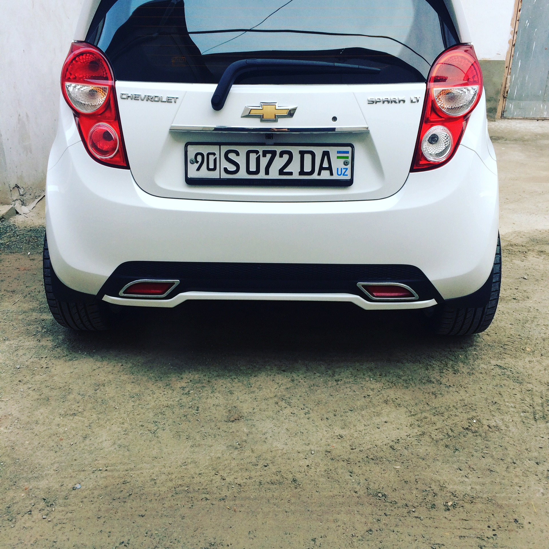 Sparks — Chevrolet Spark (M300), 1 л, 2012 года | тюнинг | DRIVE2