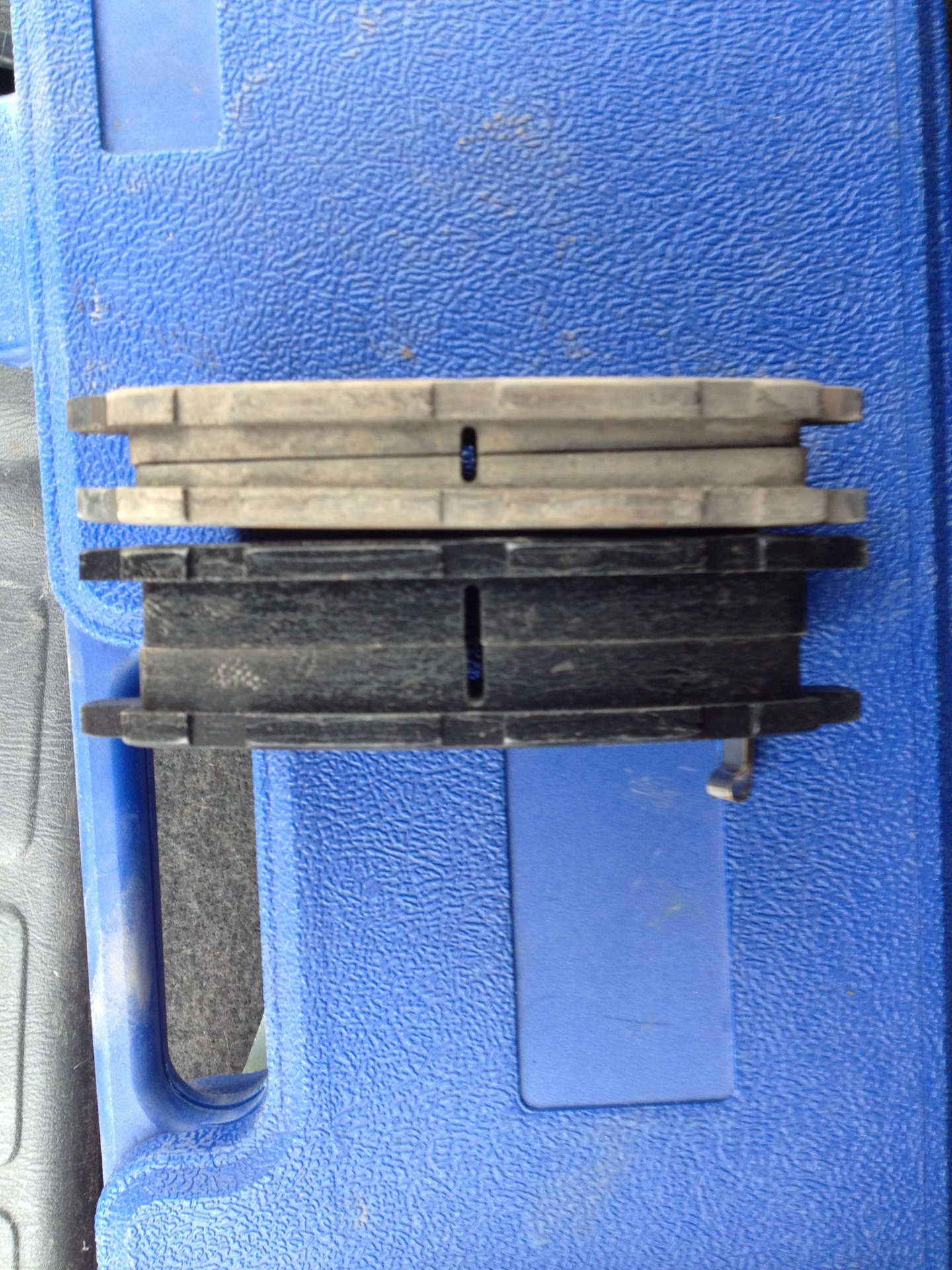 Замена тормозных колодок — Subaru Forester (SF), 2 л, 1999 года ...