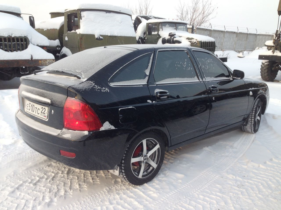 А нам морозы не почём на улице -37 — Lada Приора хэтчбек, 1,6 л, 2011 ...
