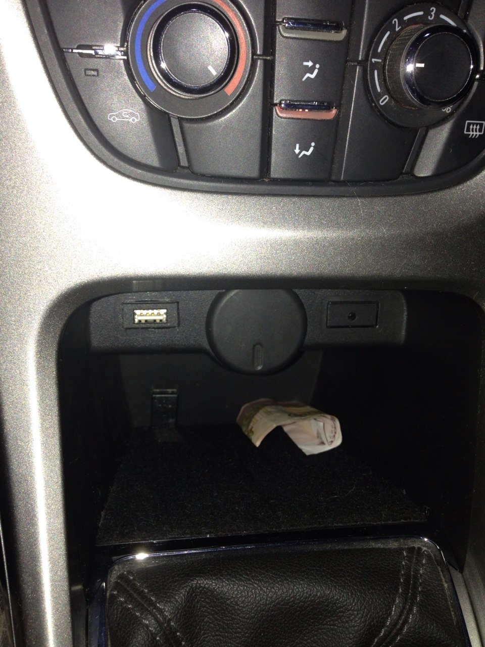 Штатный USB — Opel Astra J, 1,4 л, 2009 года | электроника | DRIVE2