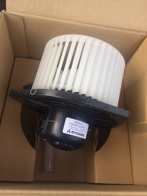 7802A217 Мотор вентилятора отопителя салона Mitsubishi | Запчасти на DRIVE2