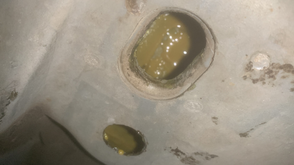 Антикор внутренних полостей — Toyota Camry (XV30), 2,4 л, 2005 года ...