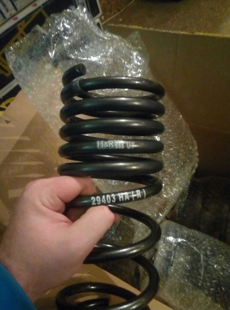 H&R Performance Lowering Springs -35 — Nissan Almera Classic (B10), 1,6 ...