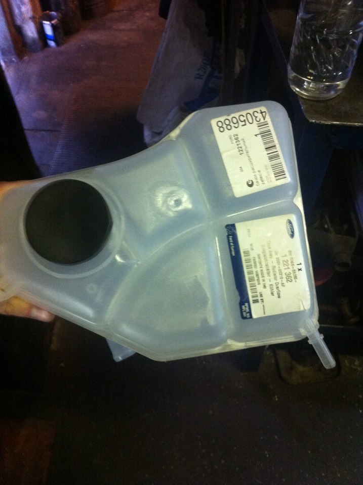 Замена ОЖ — Ford Fiesta (Mk V), 1,3 л, 2007 года | расходники | DRIVE2