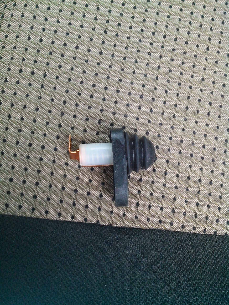 Концевики дверей — УАЗ Patriot, 2,7 л, 2013 года | тюнинг | DRIVE2