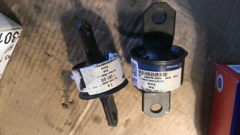 1061670 Сайлентблок рычага задней подвески / Focus-I/II, C-Max VOLVO ...