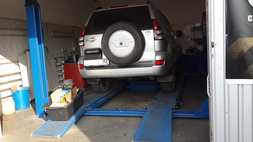 Переборка стояночного тормоза и частичное ТО — Toyota Land Cruiser ...