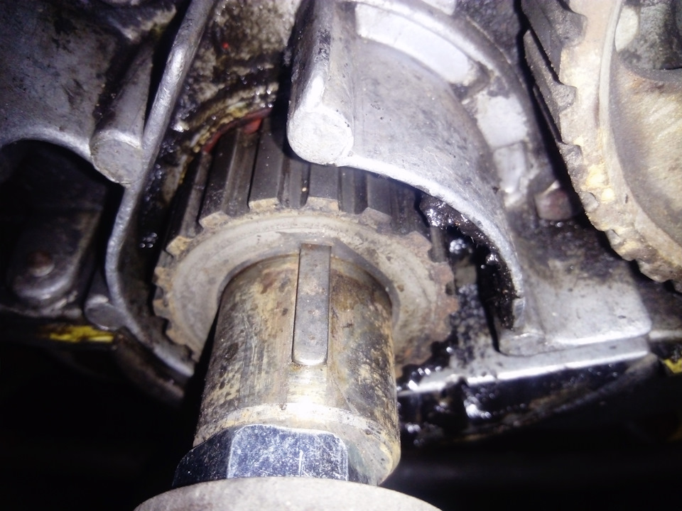 Замена ремня ГРМ. — Ford Taunus TC2, 1,6 л., 1979 года | плановое ТО ...