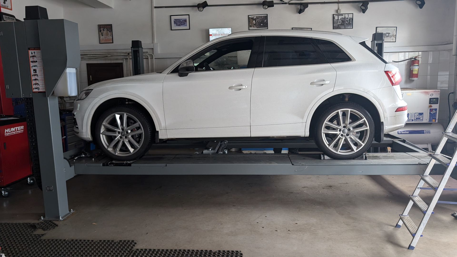 Замена рулевых тяг и наконечников — Audi Q5 (2G), 0,5 л, 2018 года ...