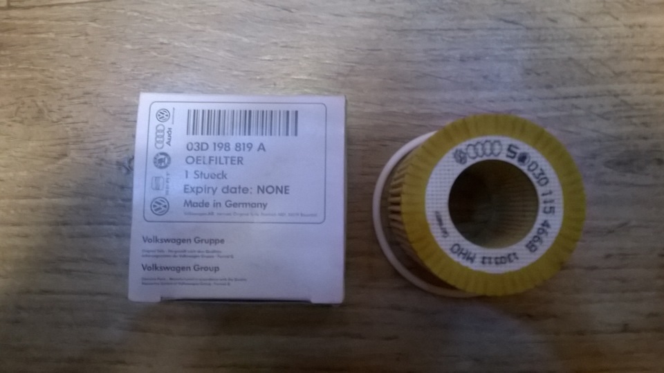 03D198819A Фильтр масляный Skoda Fabia VAG | Запчасти на DRIVE2