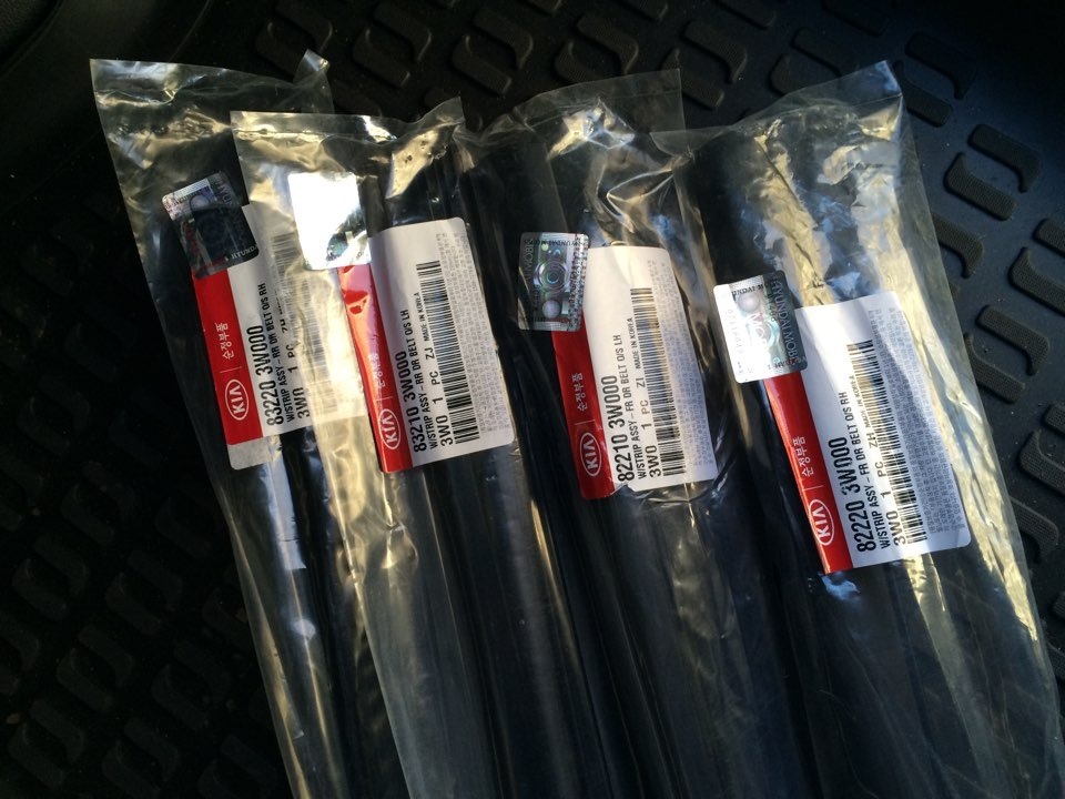 832103W000 W/STRIP ASSY-RR DR B KIA HYUNDAI | Запчасти на DRIVE2