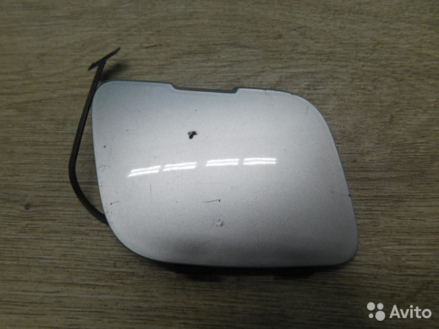 Ищу 30698132 Заглушка буксировочного крюка задняя XC90 — Volvo XC90 (1G ...